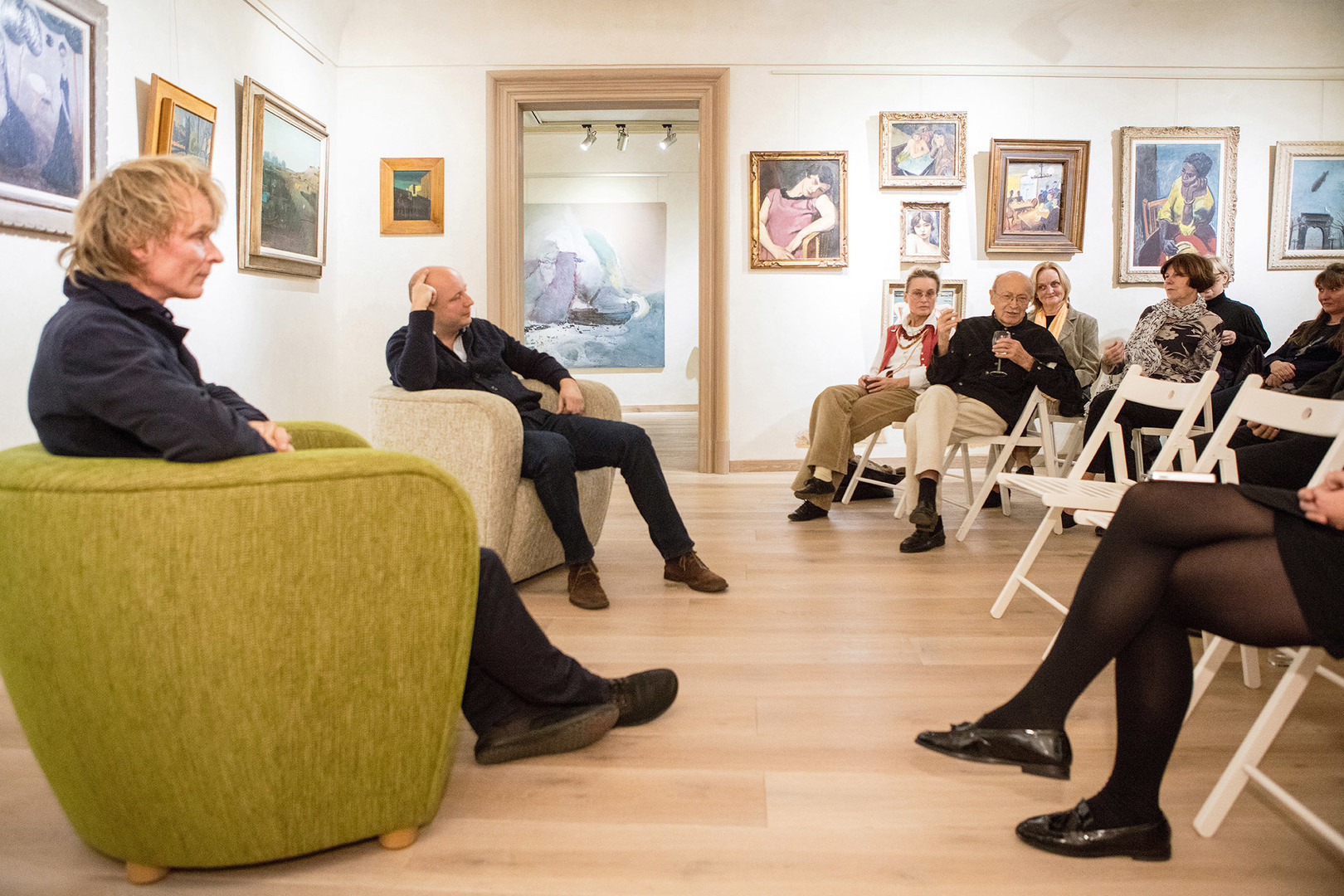 About us | Retro Gallery